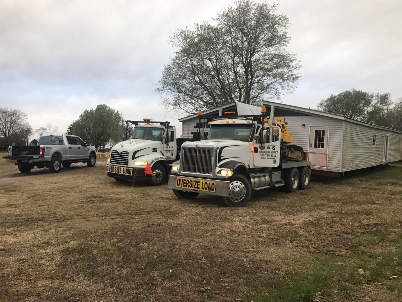 Trailer Home Transport - Mobile Home Moving Service